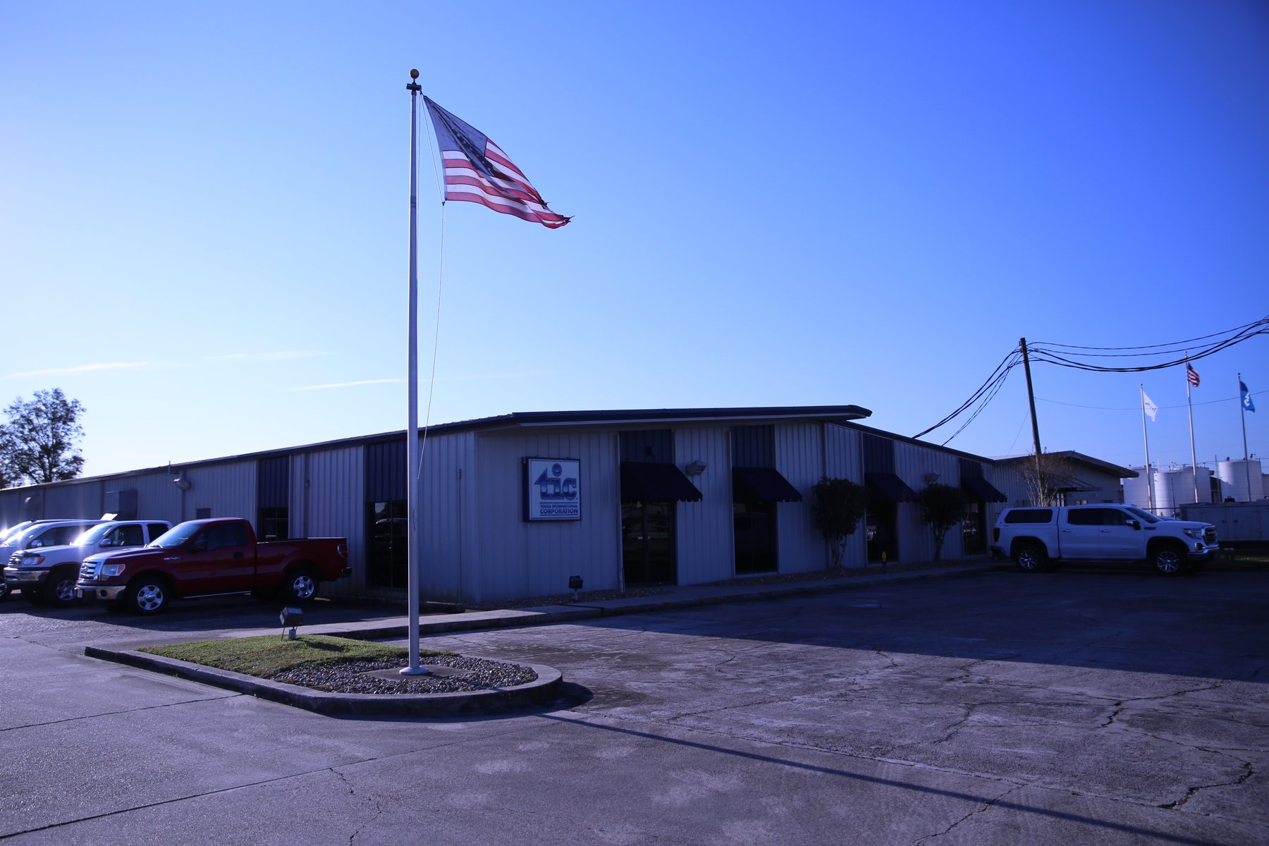 Tools International - Oilfield Slickline Tools